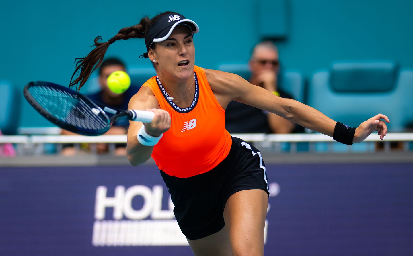 Sorana Cirstea Singkirkan Sabalenka di Perempat Final Miami Open